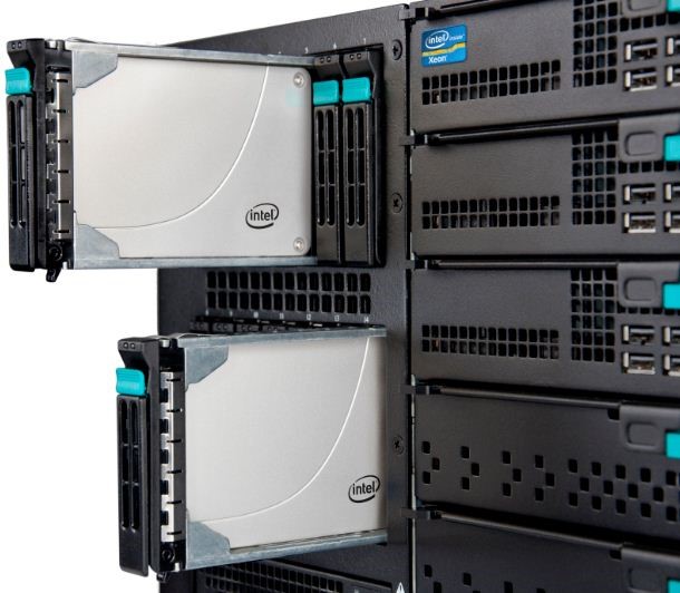 Ổ cứng server là gì? Nên dùng chuẩn ổ cứng server nào? - ESAT